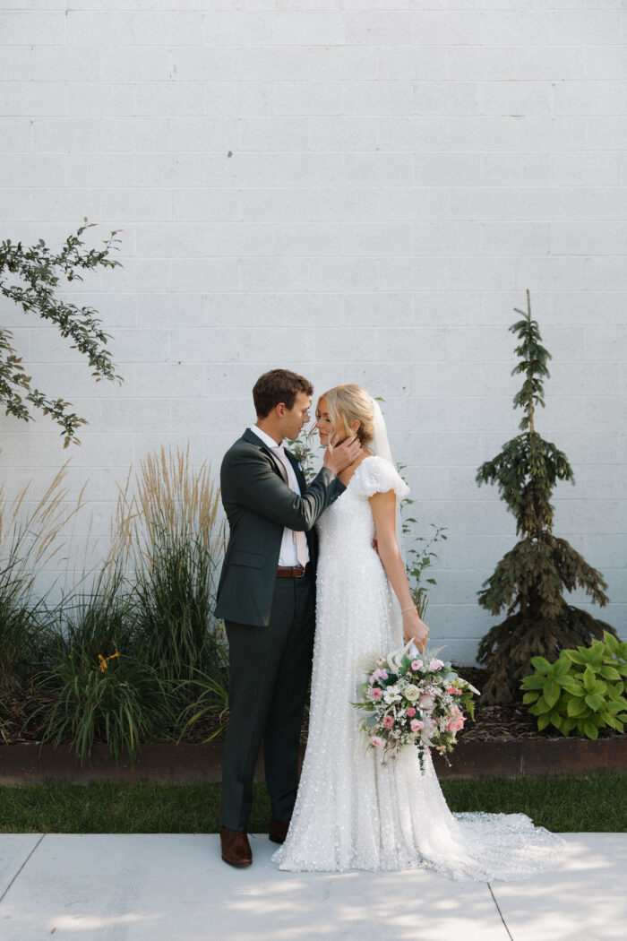 A Sparkling Utah August Wedding Day - Utah Valley Bride