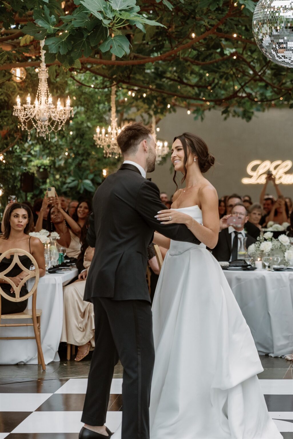 A Utah Summer Wedding Straight Out of a Romance Movie - Utah Valley Bride
